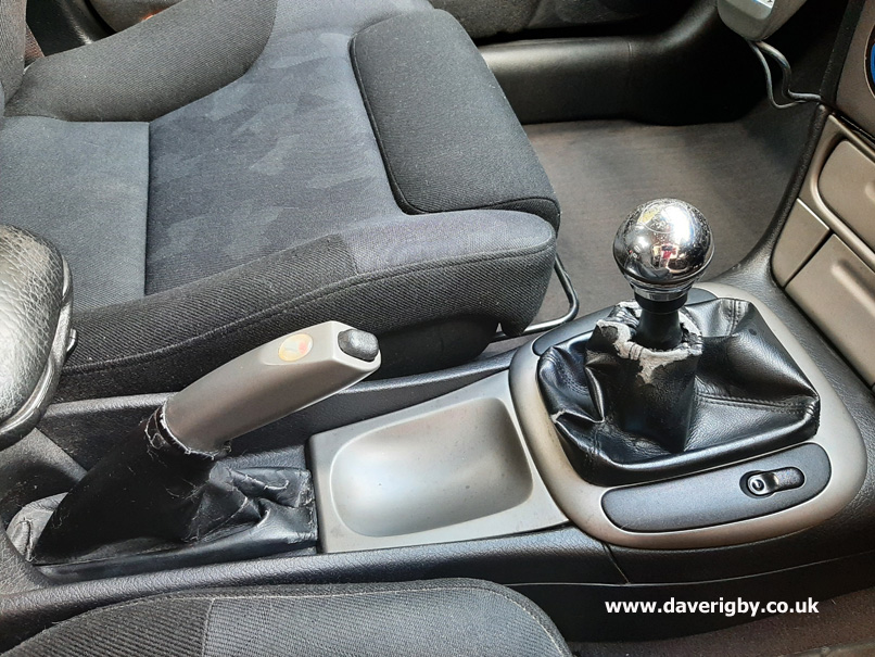 Vectra Gear Handbrake Gaiter Replacement – Dave Blog's